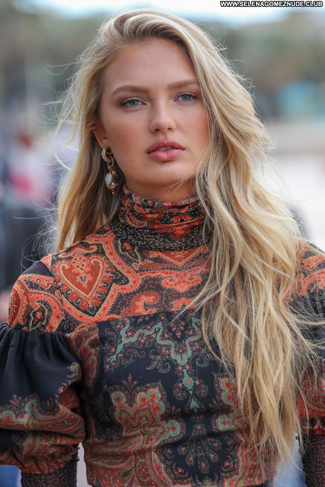 Romee Strijd No Source Posing Hot Babe Sexy Beautiful Celebrity Red
